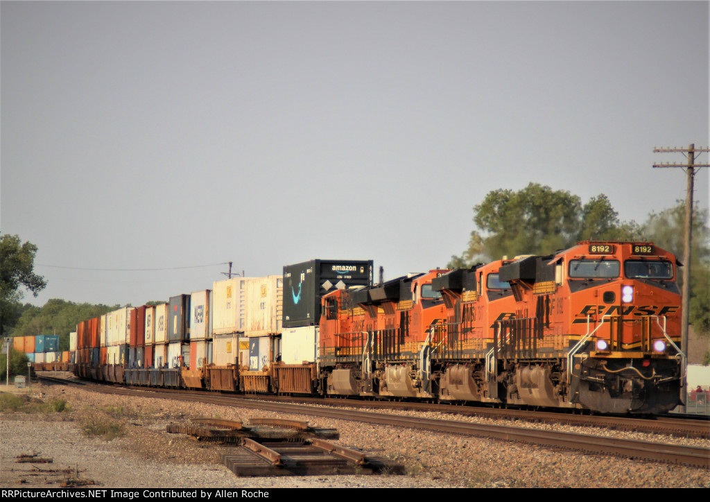 BNSF 8192